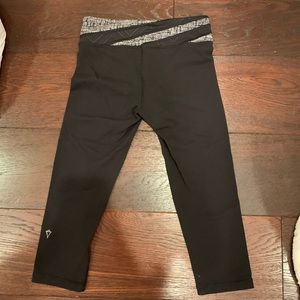 Ivivva | Bottoms | Ivivva Leggings Reversible Size 8 In Children | Poshmark